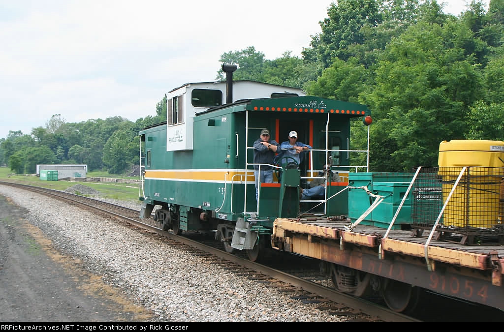 NS 053 high & wide Air Product Move @ 1243 hrs